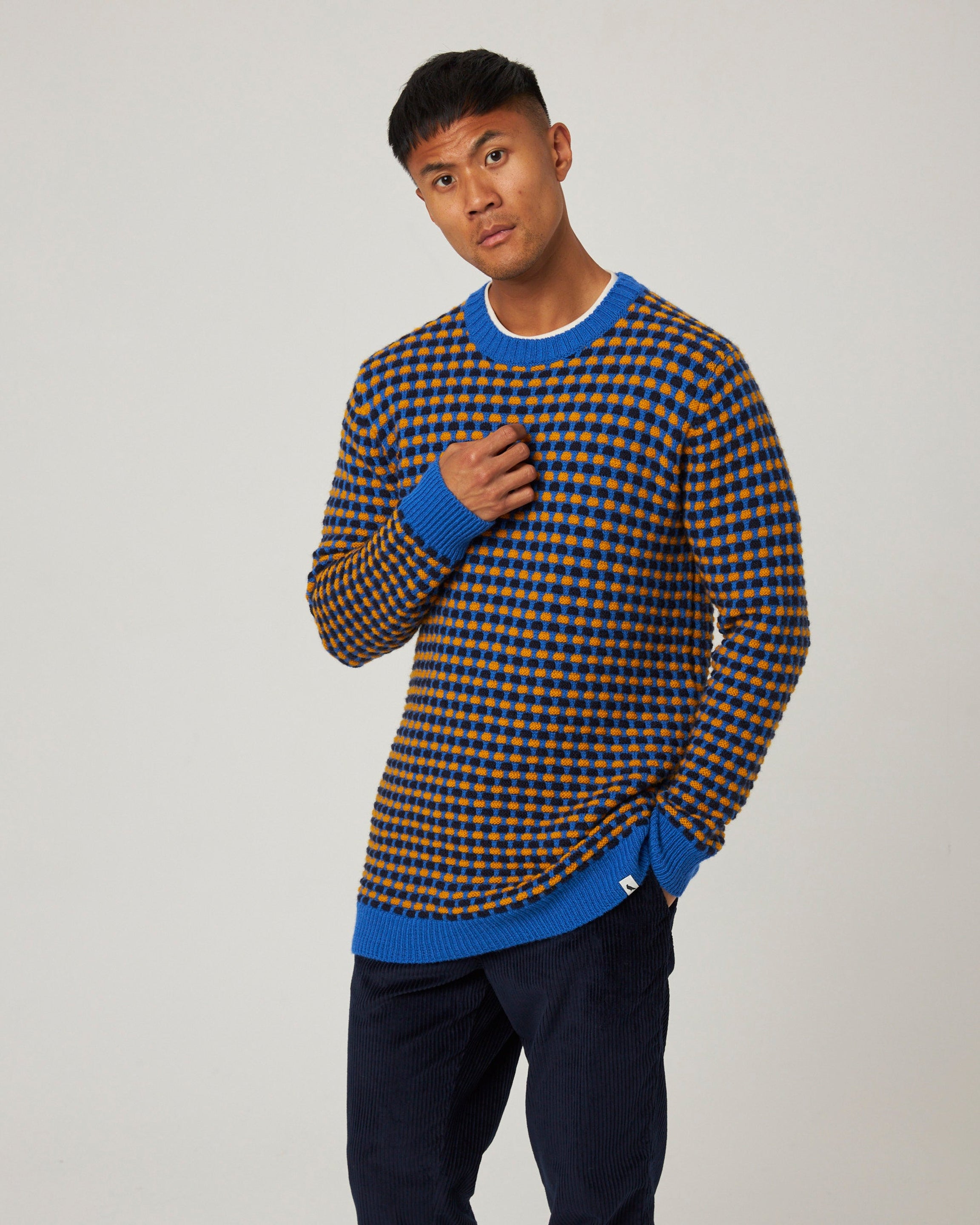 Network Crew Jumper – Peregrine Clothing