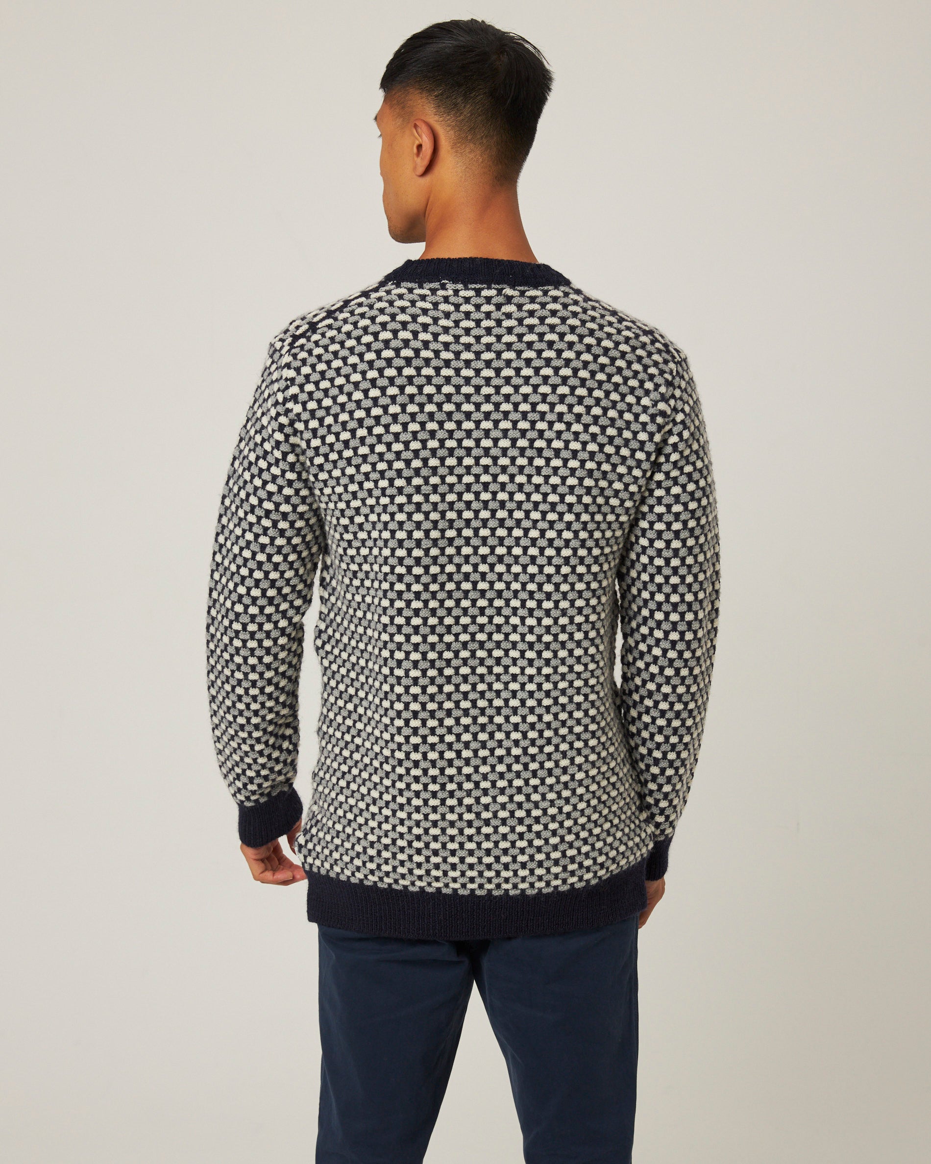 Network Crew Jumper – Peregrine Clothing