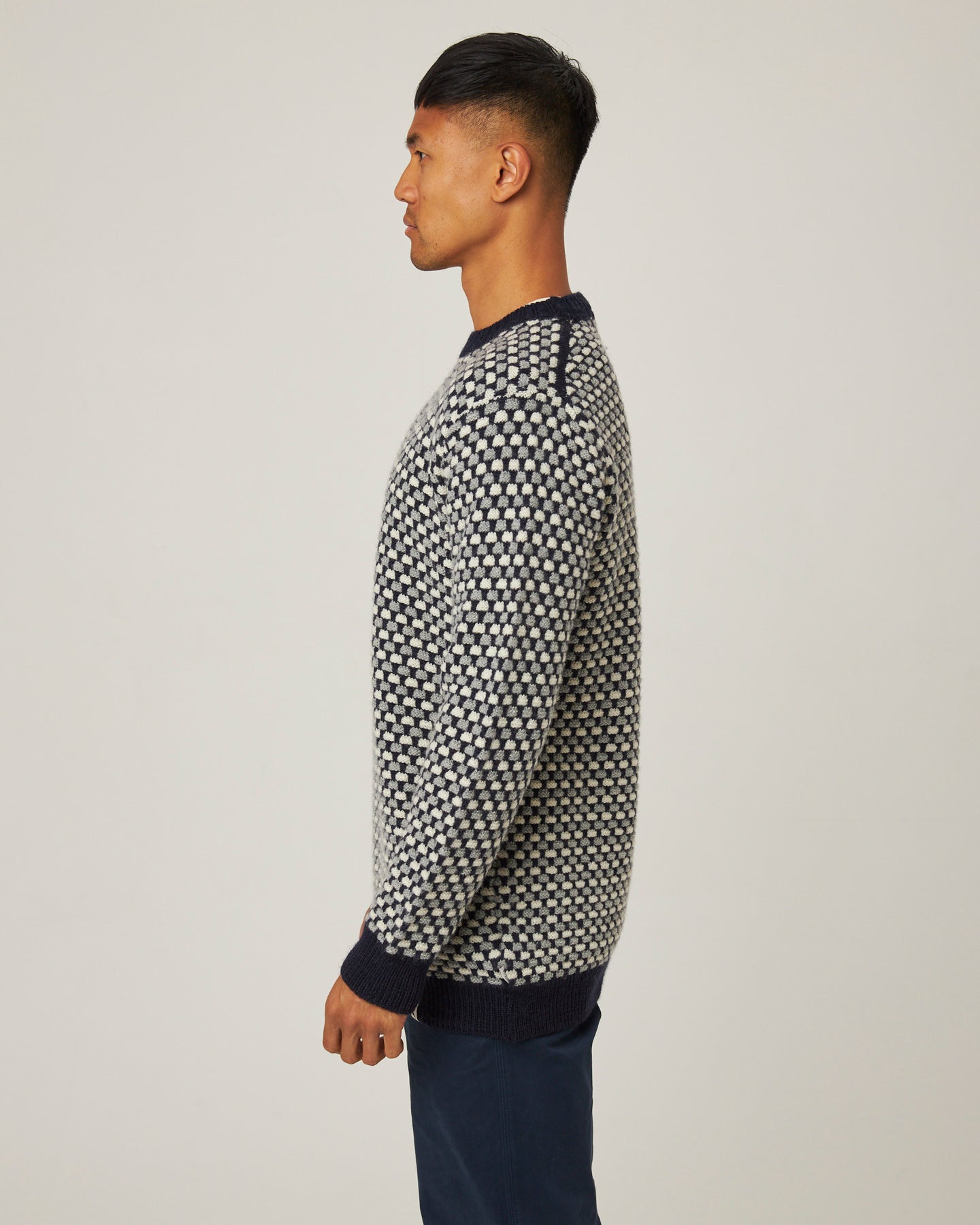 Network Crew Jumper – Peregrine Clothing