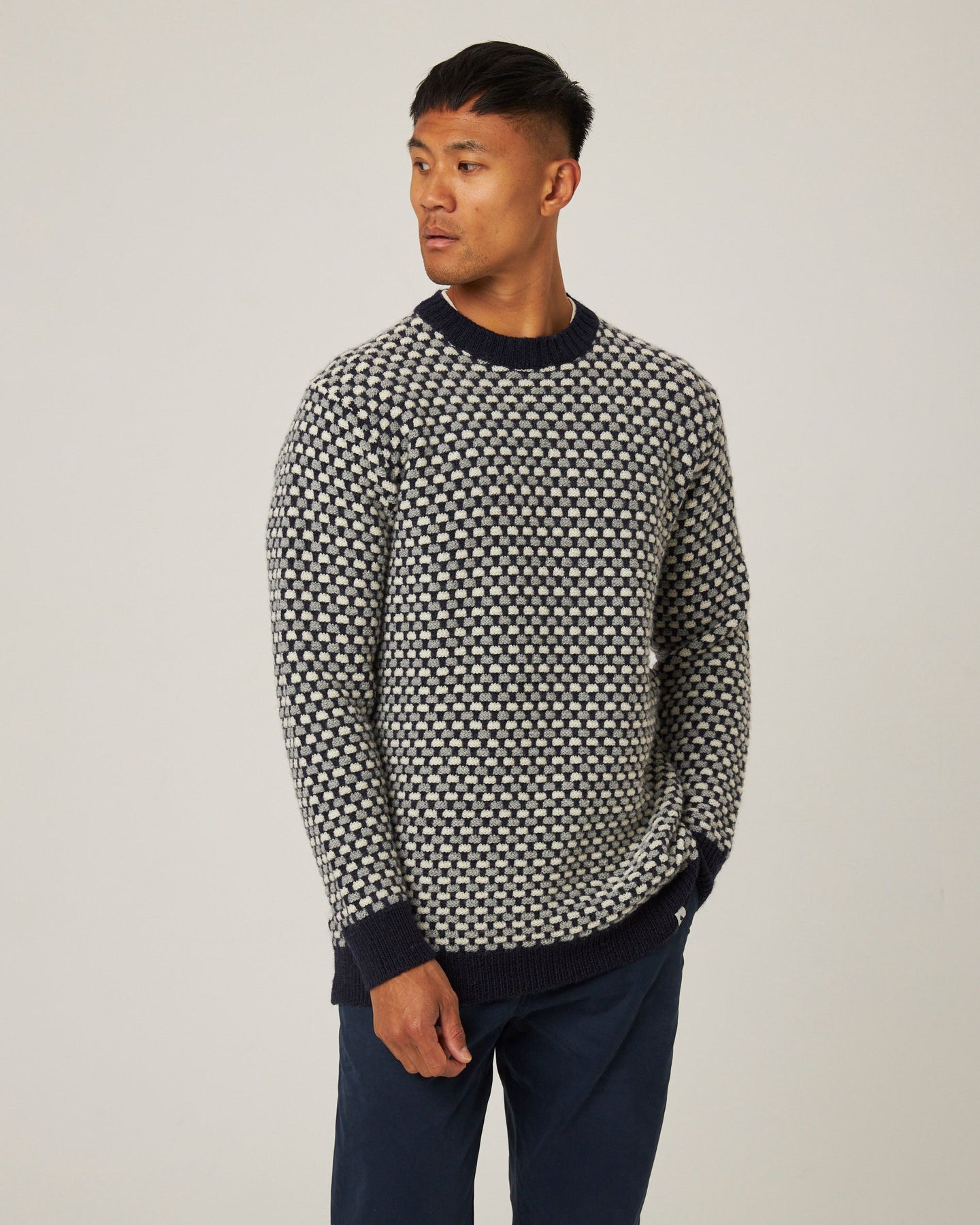 Network Crew Jumper – Peregrine Clothing